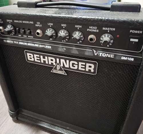 Гитарный комбоусилитель Behringer GM108