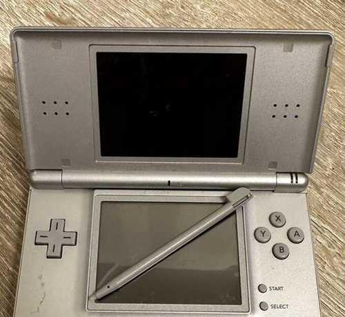Nintendo DS Lite Silver RUS (Серебряная)