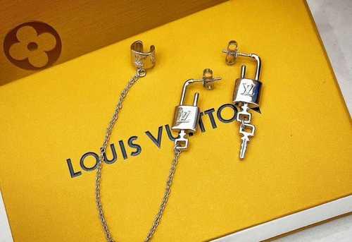 Серьги ассиметричные Louis Vuitton (кафа)