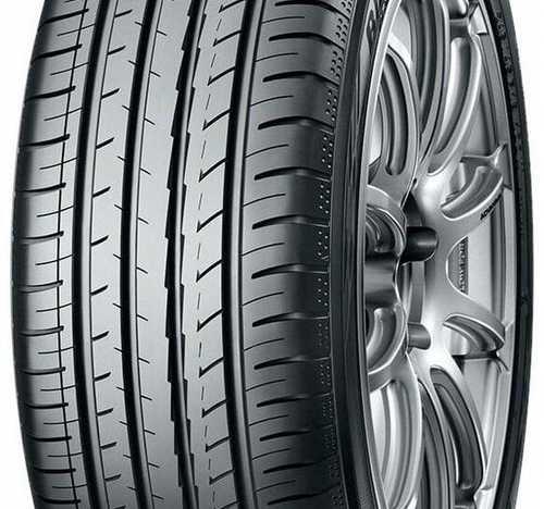 Yokohama BluEarth-GT AE51H 205/55 R17 V