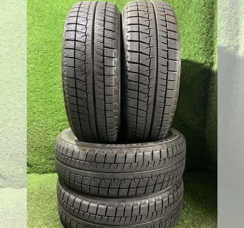 Bridgestone Blizzak Revo GZ 215/60 R17 96S