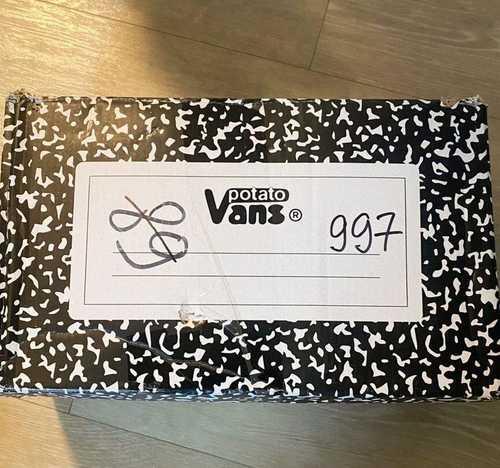 Кроссовки зимние vans с дополнительными шнурками