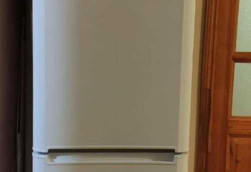 Холодильник -морозильник Indesit IB 201