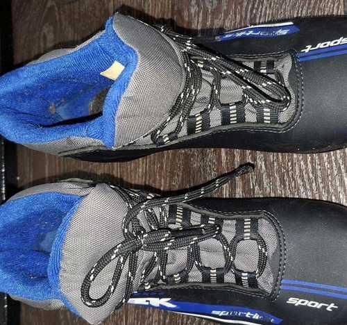 Ботинки лыжные 39