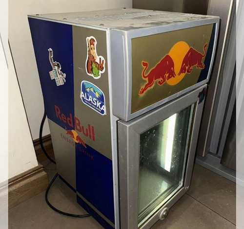 Холодильник мини бар redbull