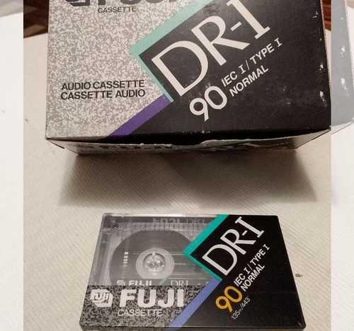 Запечатанные аудиокассеты fuji DR х 90