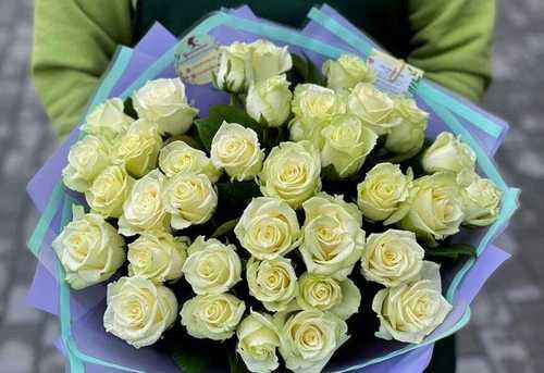35 крымских роз
