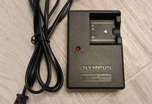 Оригинальное зарядное устройство olympus Li-40C