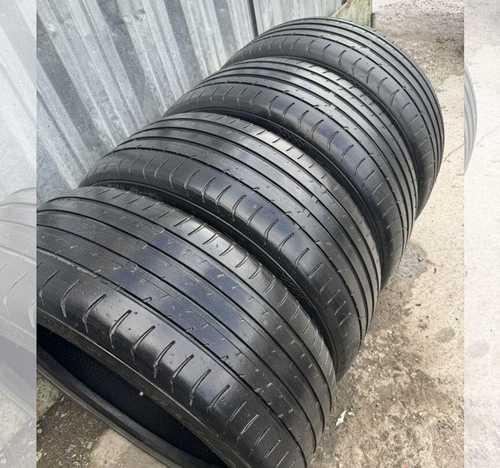 Maxxis Victra Sport VS01 225/45 R19