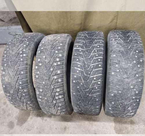 Hankook Winter I'Pike 185/65 R15 92T