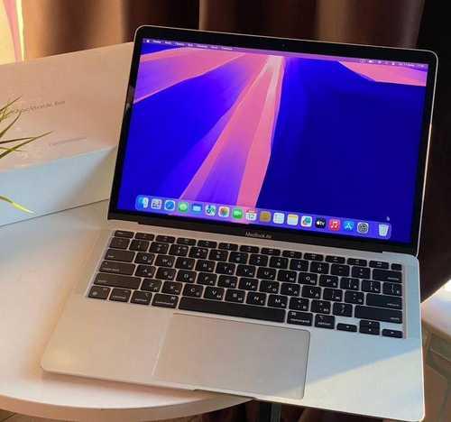 MacBook Air M1 256Gb Silver полный комплект