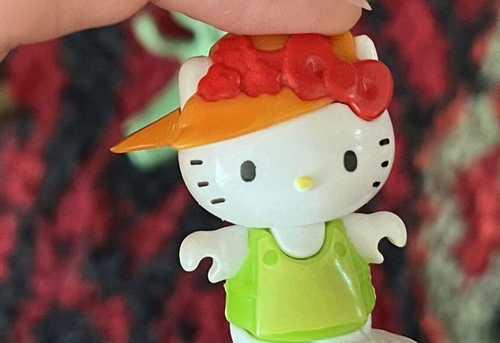 Игрушка из киндера Hello Kitty