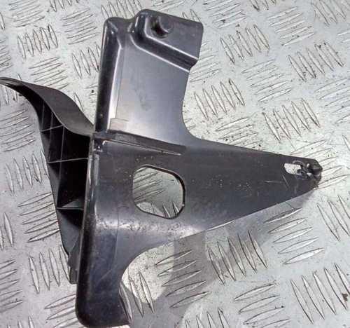 Кронштейн (крепление) audi a7 1 3.0 4g8035243, 4G8