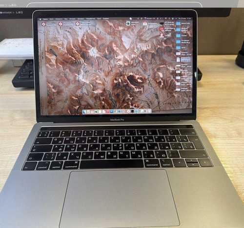 MacBook Pro (13-inch, 2019, Two Thunderbolt)