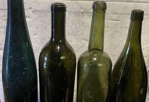 Старинные бутылки винные