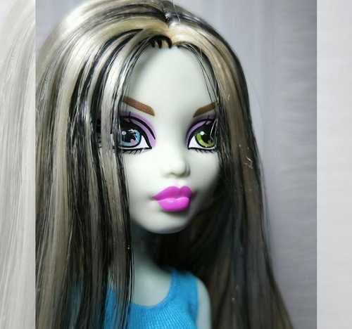 Кукла Monster High Frankie Stein - Дизайнер