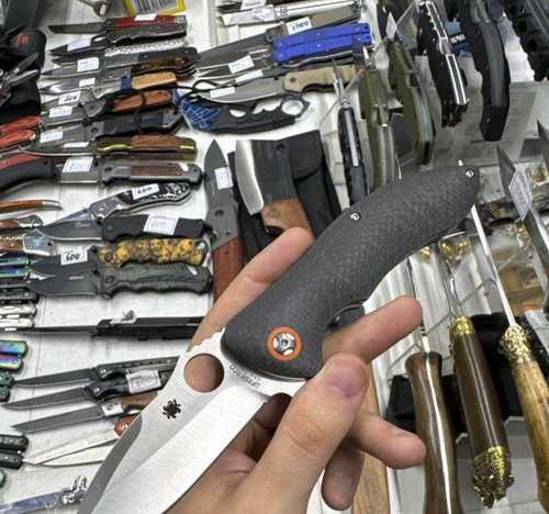 Нож Spyderco Rubicon карбон