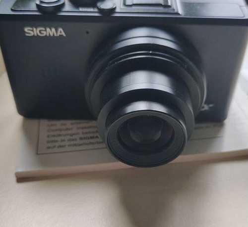 Фотоаппарат Sigma DP1