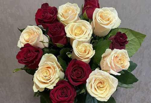 Розы букет цветов оптом от 15шт разные букеты