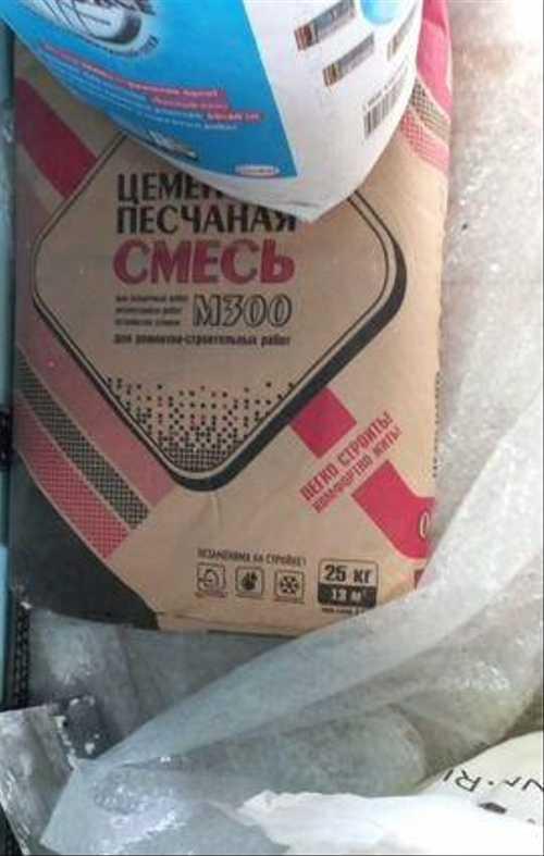 Клей плиточный и шпаклевка