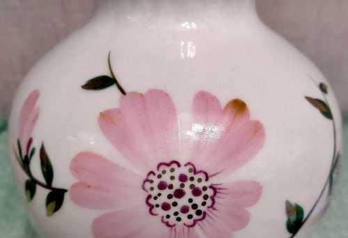 Ваза фарфоровая лфз "Розовые цветы"