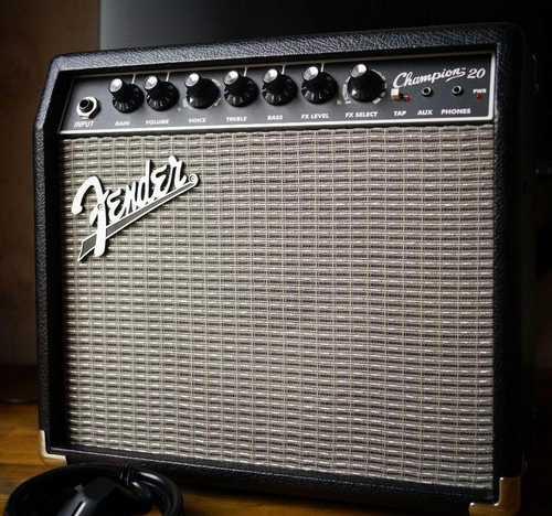 Комбоусилитель Fender Champion 20