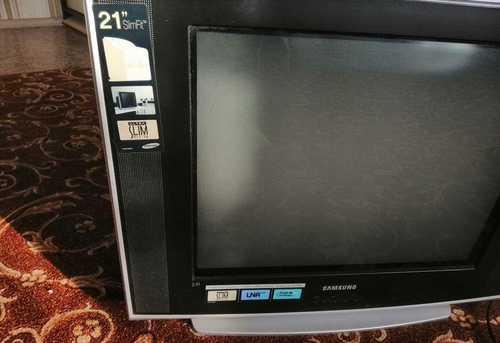 Телевизор Samsung 21 slimFit