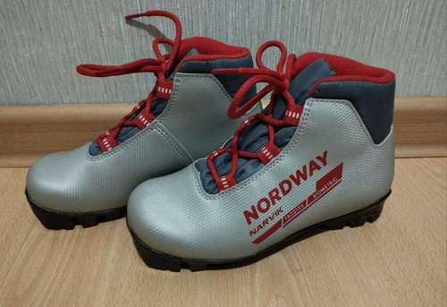 Лыжные ботинки детские Nordway р. 31