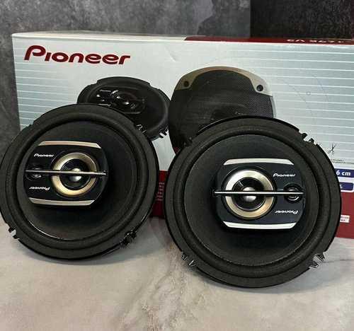 Динамики в машину Pioneer 16 см 300W