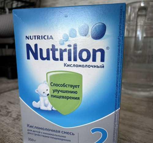Детская смесь Nutrilon 2 кисломолочный