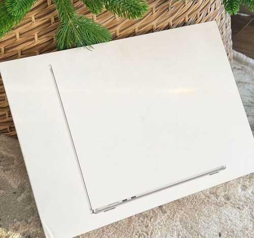 Поолам macbook air 256g