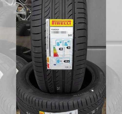 Pirelli Powergy 245/40 R19 98Y