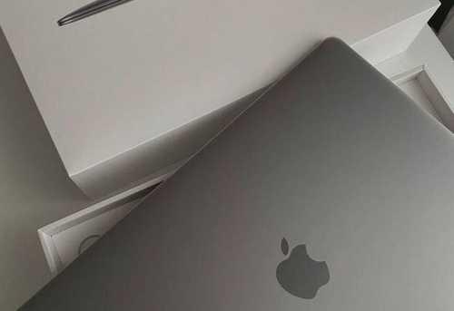Apple MacBook Pro 13m1 256gb Silver