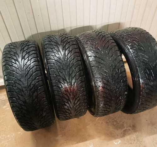 Nokian Tyres Hakkapeliitta R2 225/55 R17 101R