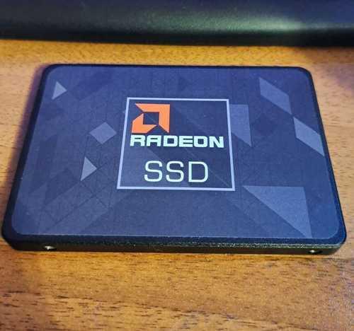 Жесткий диск ssd 256 Gb