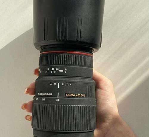Sigma 70-300mm D 1:4-5.6 APO DG (Nikon F)