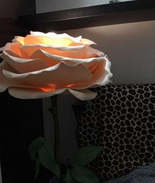 Светильник настольный «Роза»
