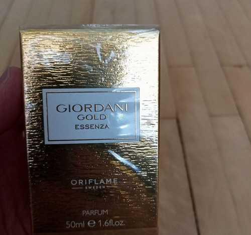 Giordani gold essenza oriflame