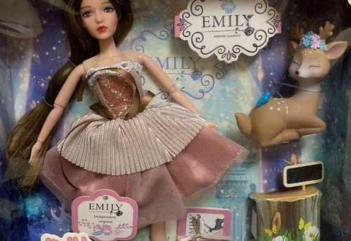 Барби кукла Эмили с питомцем и аксессуарами