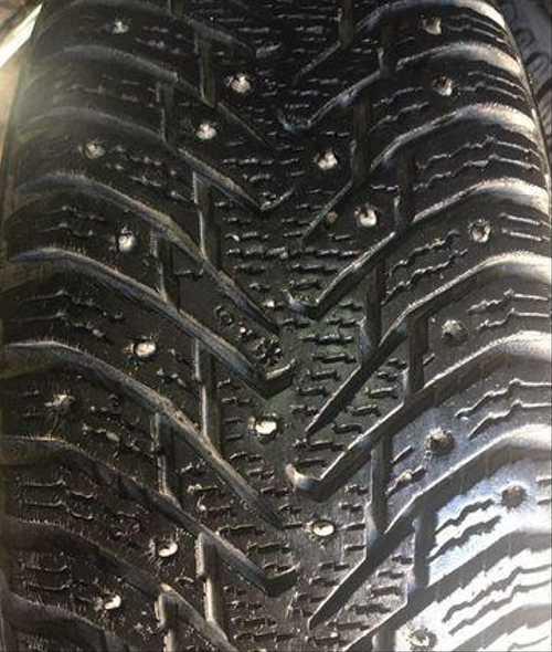 Nokian Tyres Hakkapeliitta 8 215/45 R16