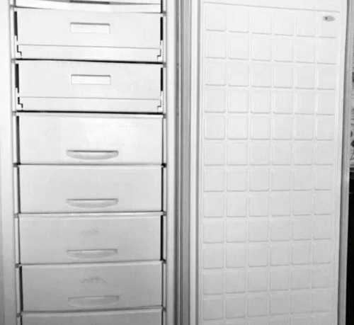 Холодильник морозильная камера Бирюса 145 с