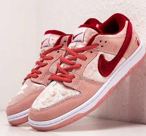 Кроссовки Nike SB Dunk Low Valentine’s Day (36-45)