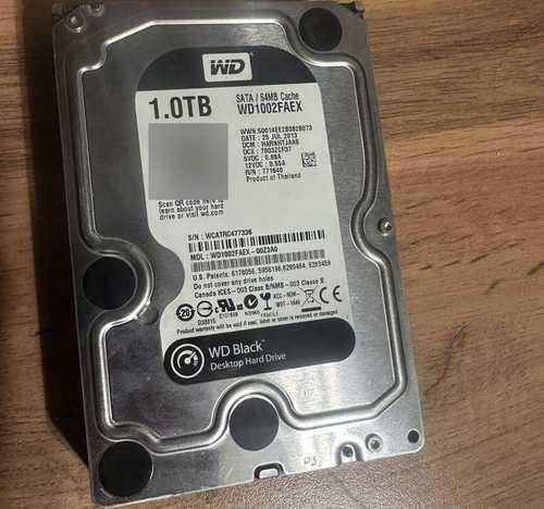 Wd жесткий твердотелый диск 1TB