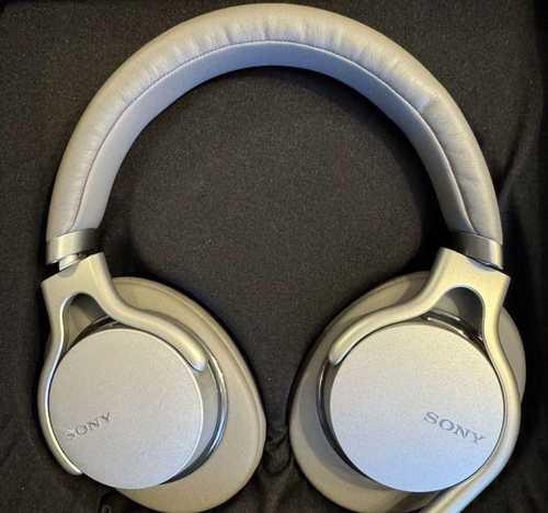 Наушники Sony MDR-1AM2