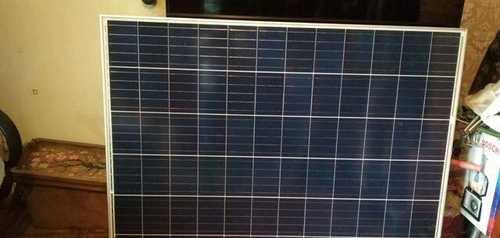 Продается солнечная панель. Новая, с аккумулятором