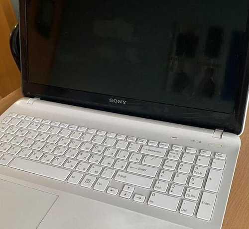 Ноутбук Sony Vaio SVF-152C29V