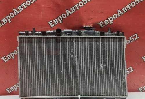 Радиатор охлаждения двигателя Hyundai Elantra 3