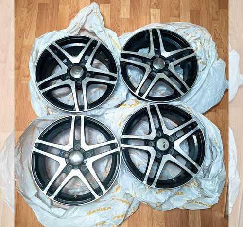 Литые диски R15 5x108