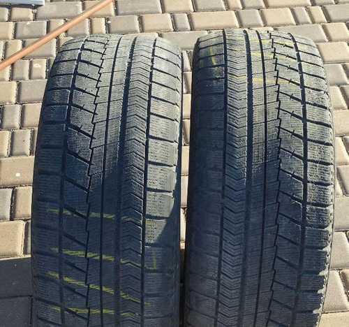 Bridgestone Blizzak VRX 235/55 R17 99S