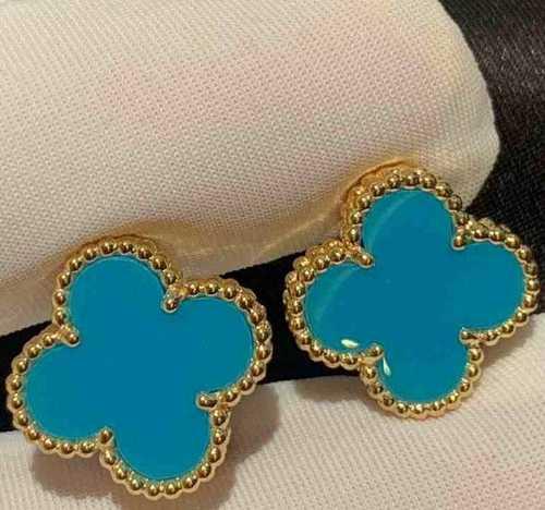 Van Cleef & Arpels пуссеты Sweet Alhambra